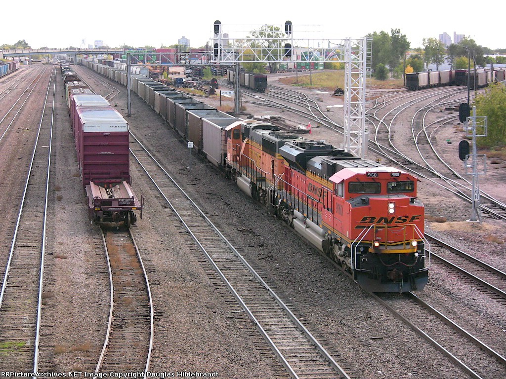 BNSF 9160